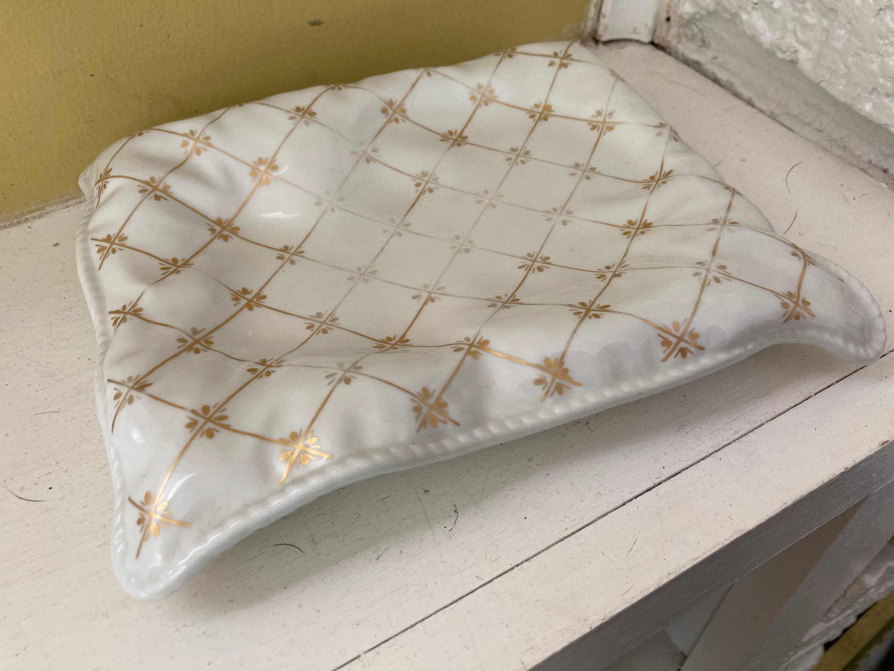 Mangani Porcelain - Etsy