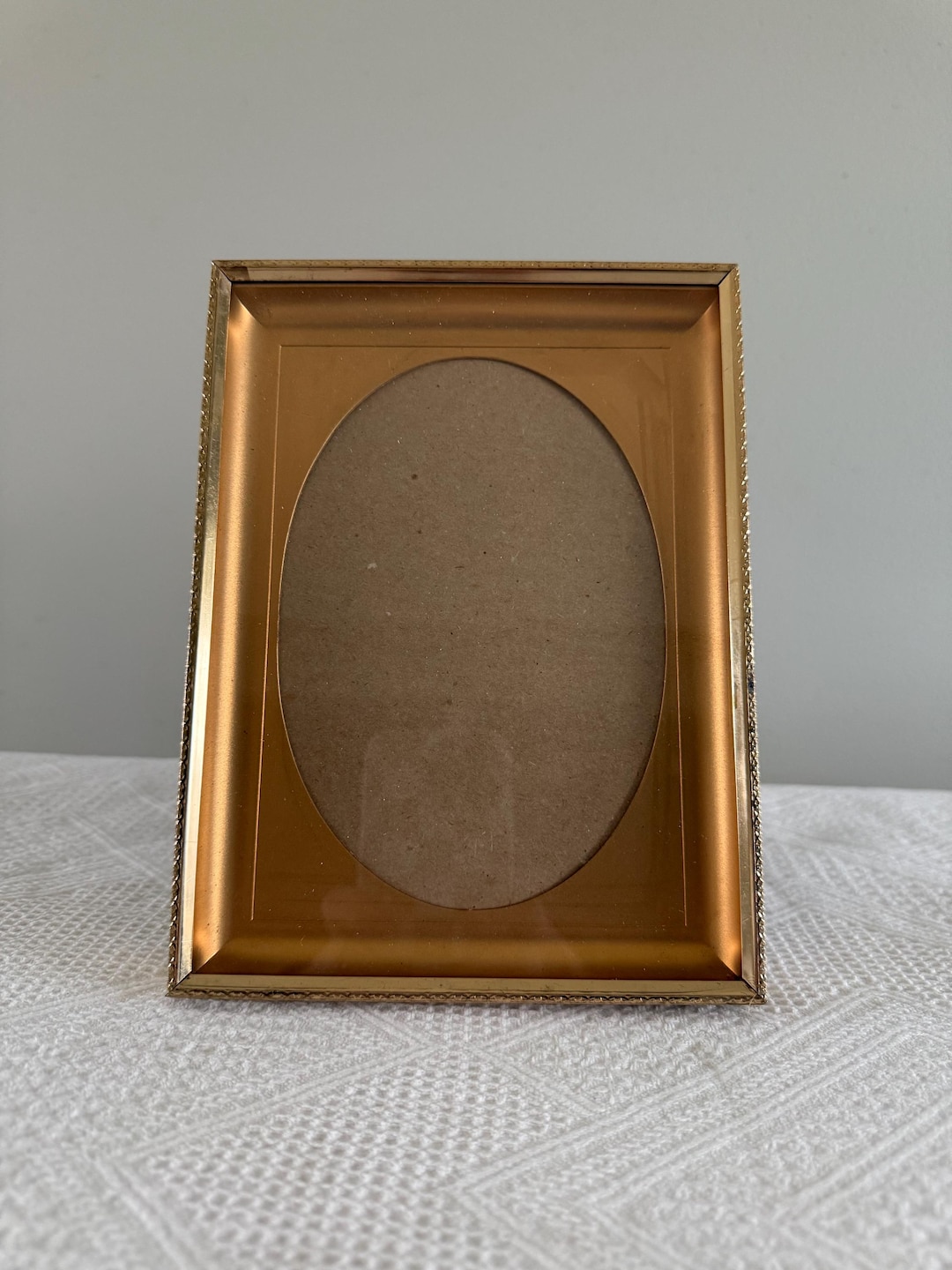 Vintage Brass Gold Metal Shadow Box Picture Frame With Oval Mat 6.25 X ...