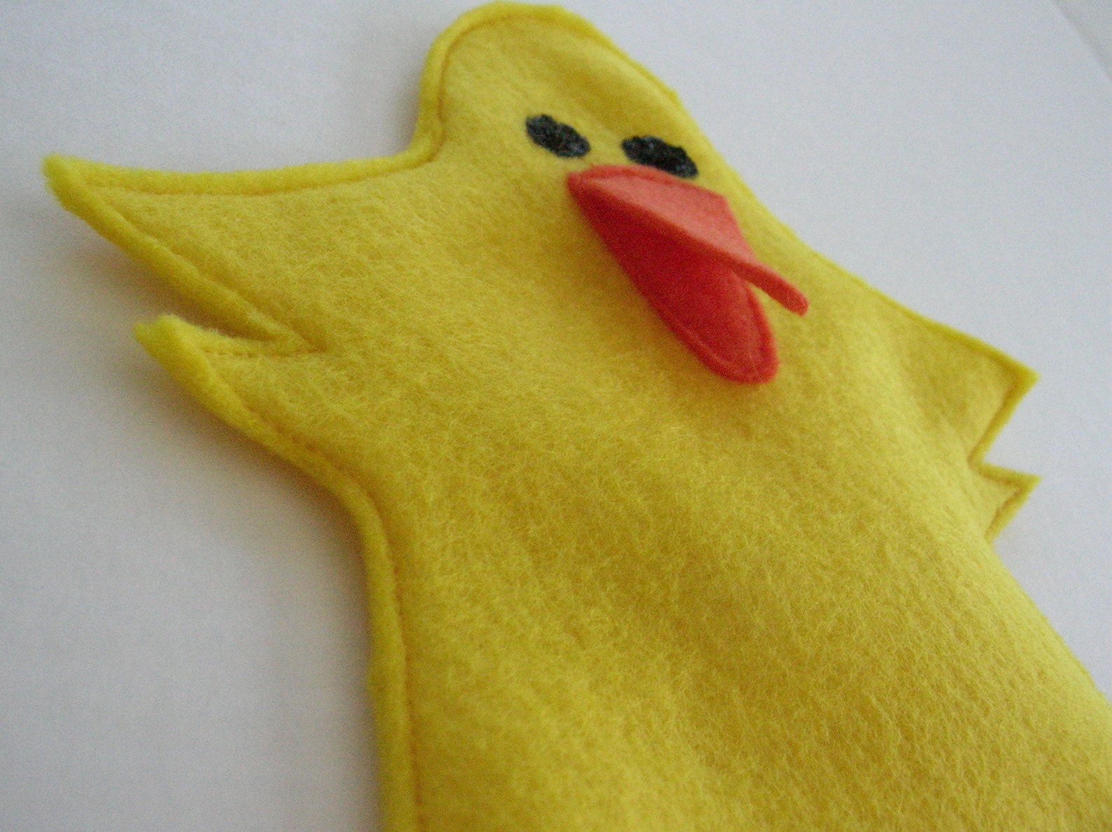 Duck Felt Hand Puppet / Duckling Puppet / Birthday Party Favors - Etsy