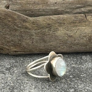 Moon Flower Ring - Etsy