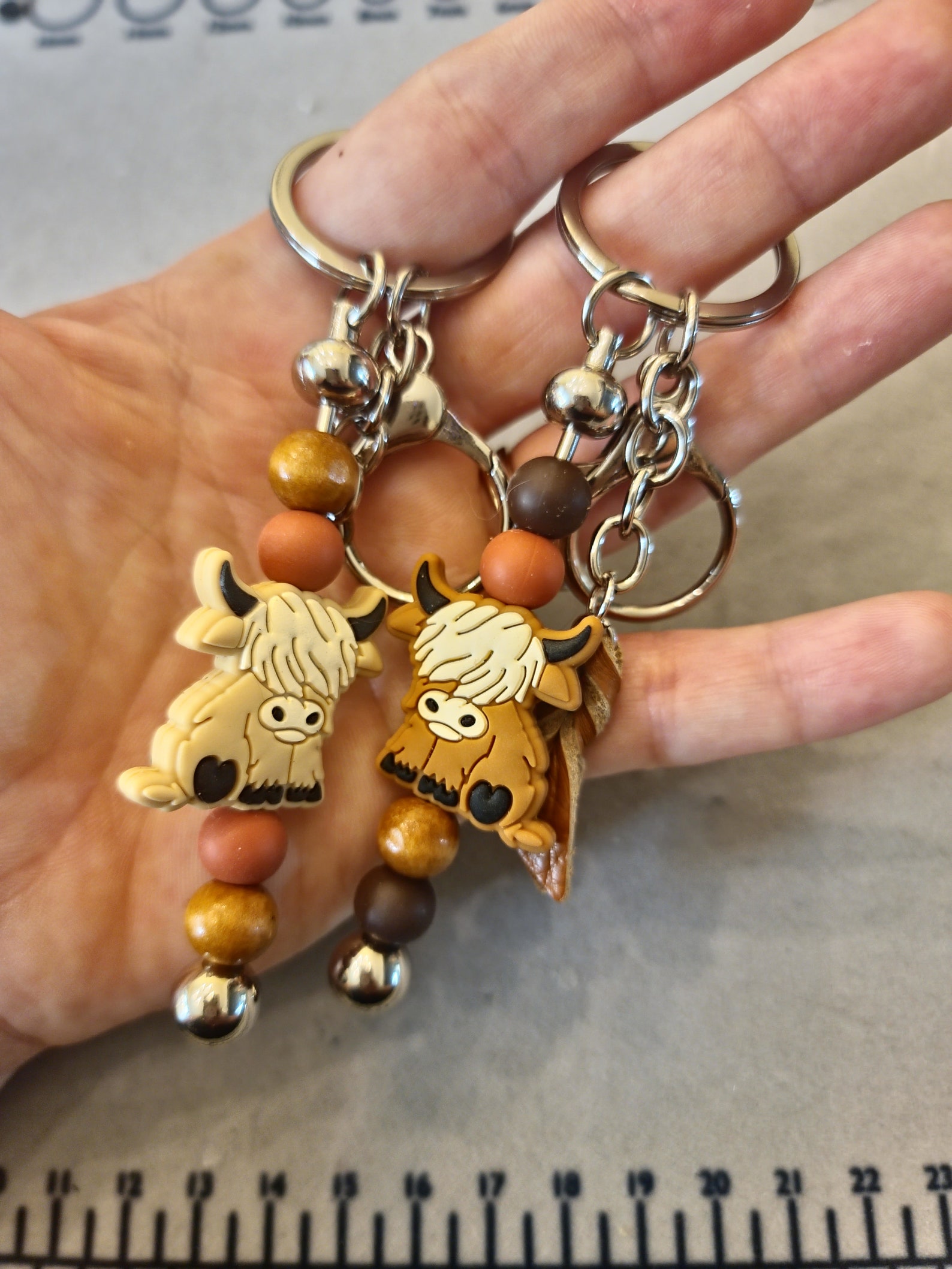 Highland Cow Keychains - Etsy