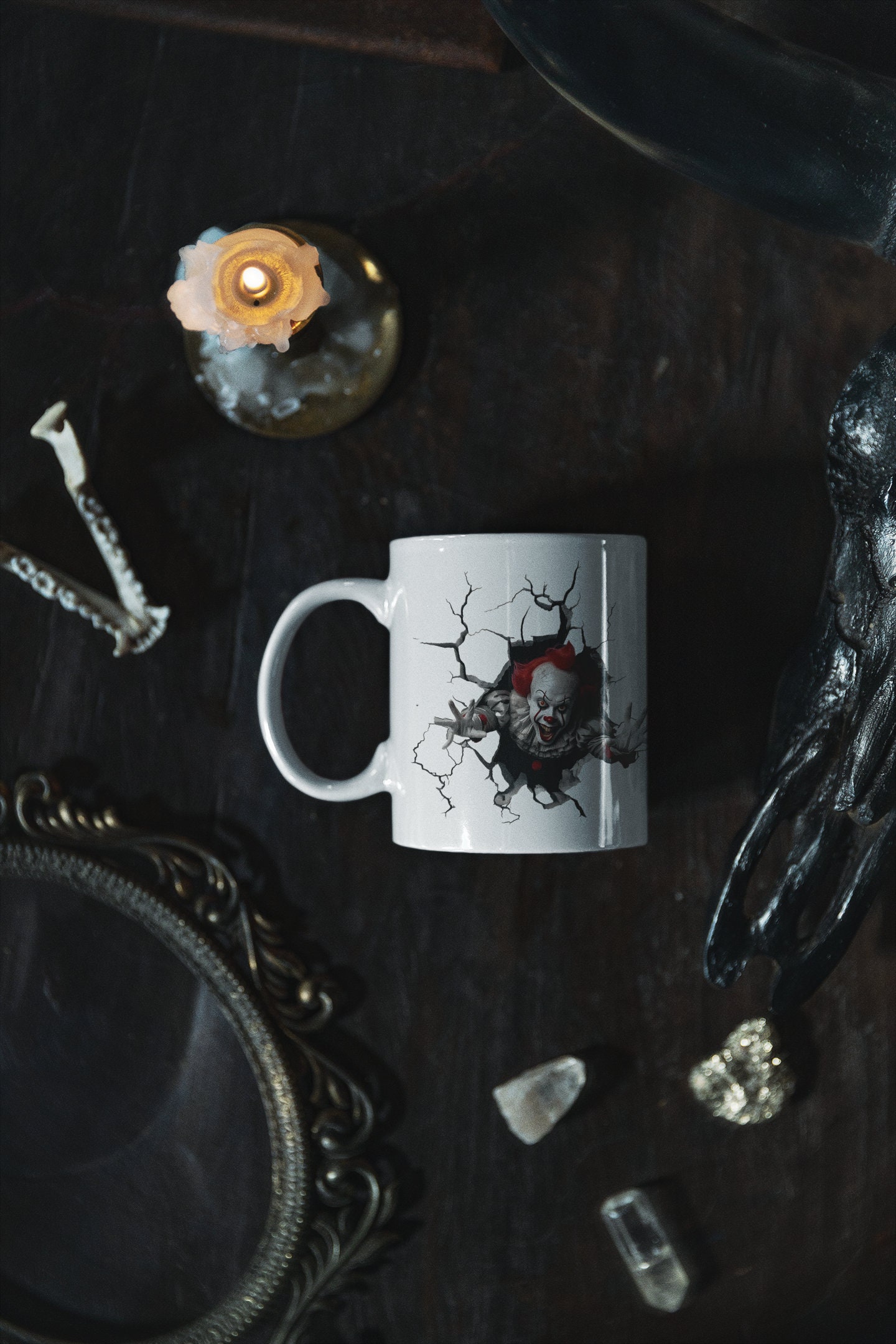 Pennywise Breaking Through Mug, It Movie Fans Gift, Horror Movie Cup ...