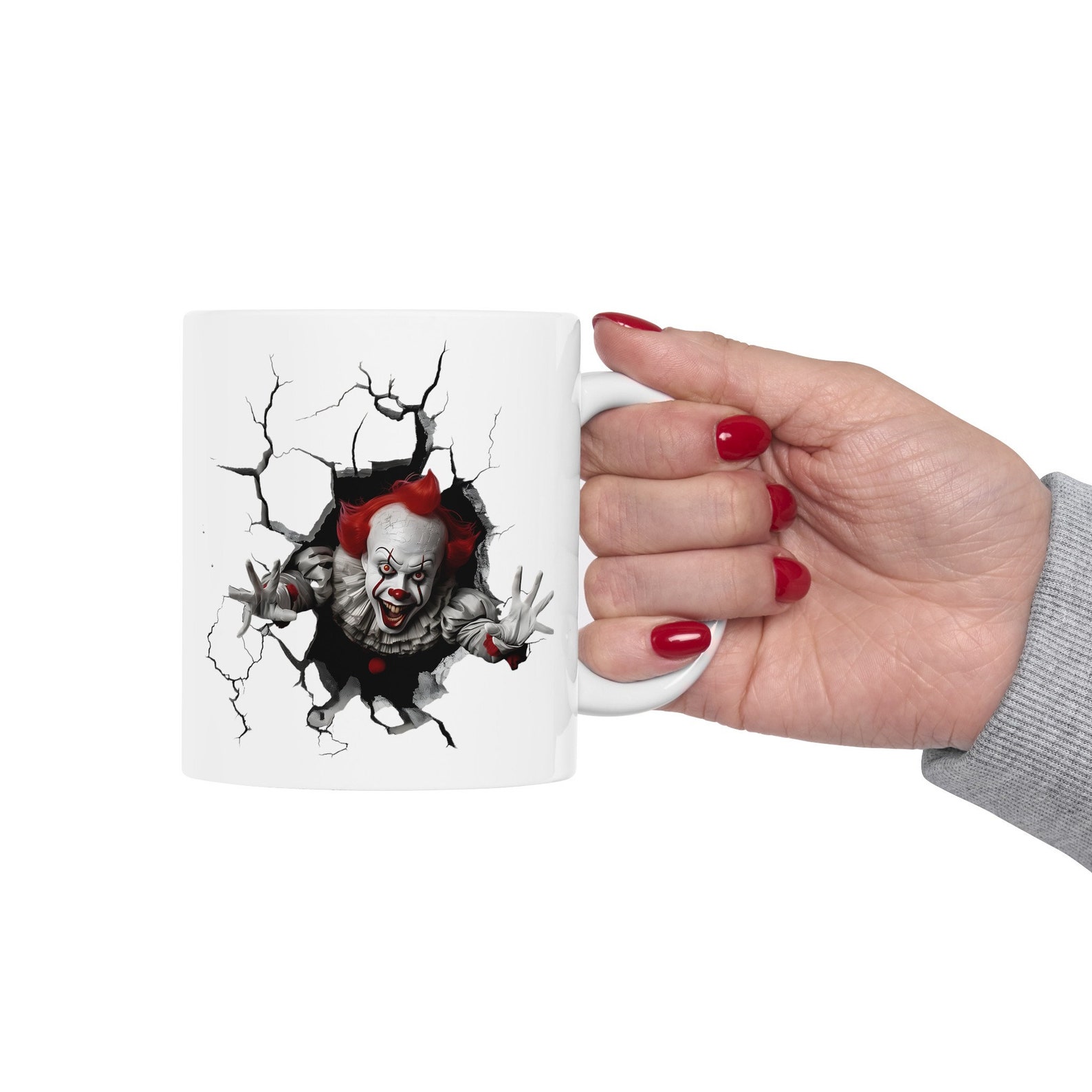 Pennywise Breaking Through Mug, It Movie Fans Gift, Horror Movie Cup ...