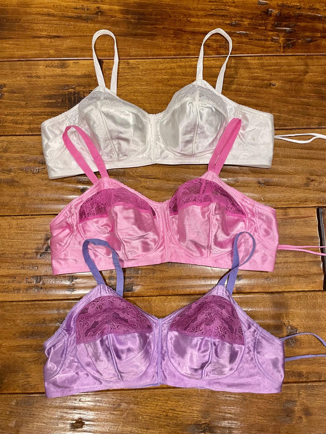 Vintage Bullet Bra Bundle: Set of 3 Vintage Bras White Pink Purple ...