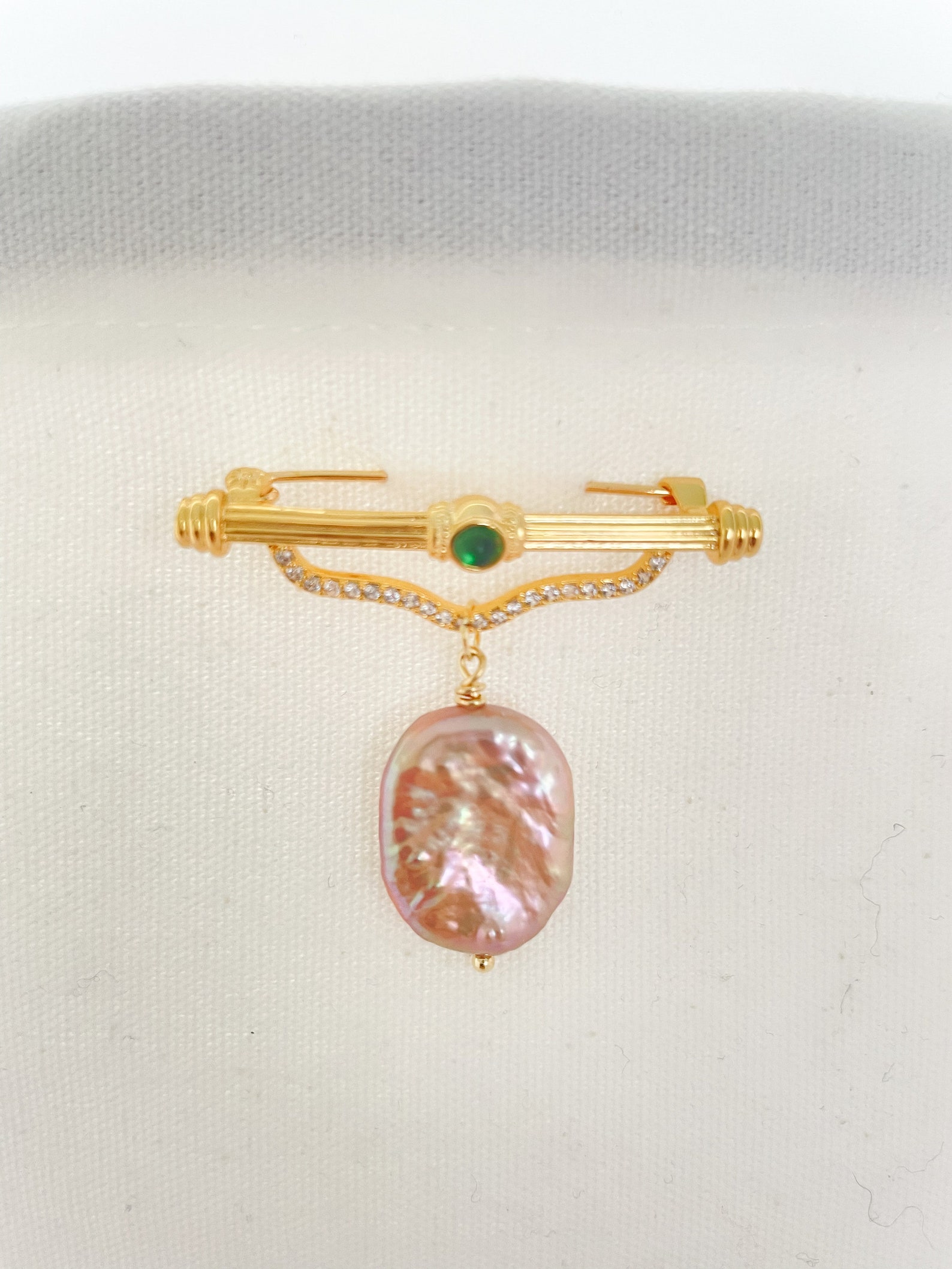 Baroque Pearl Brooch Elegant 18k Gold Plated Copper Chest Pin Gift for Women - Etsy