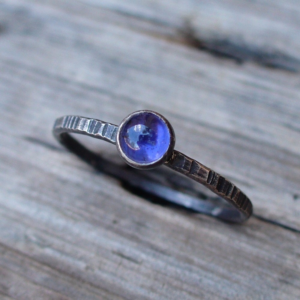 Rustic Design Ring - Etsy