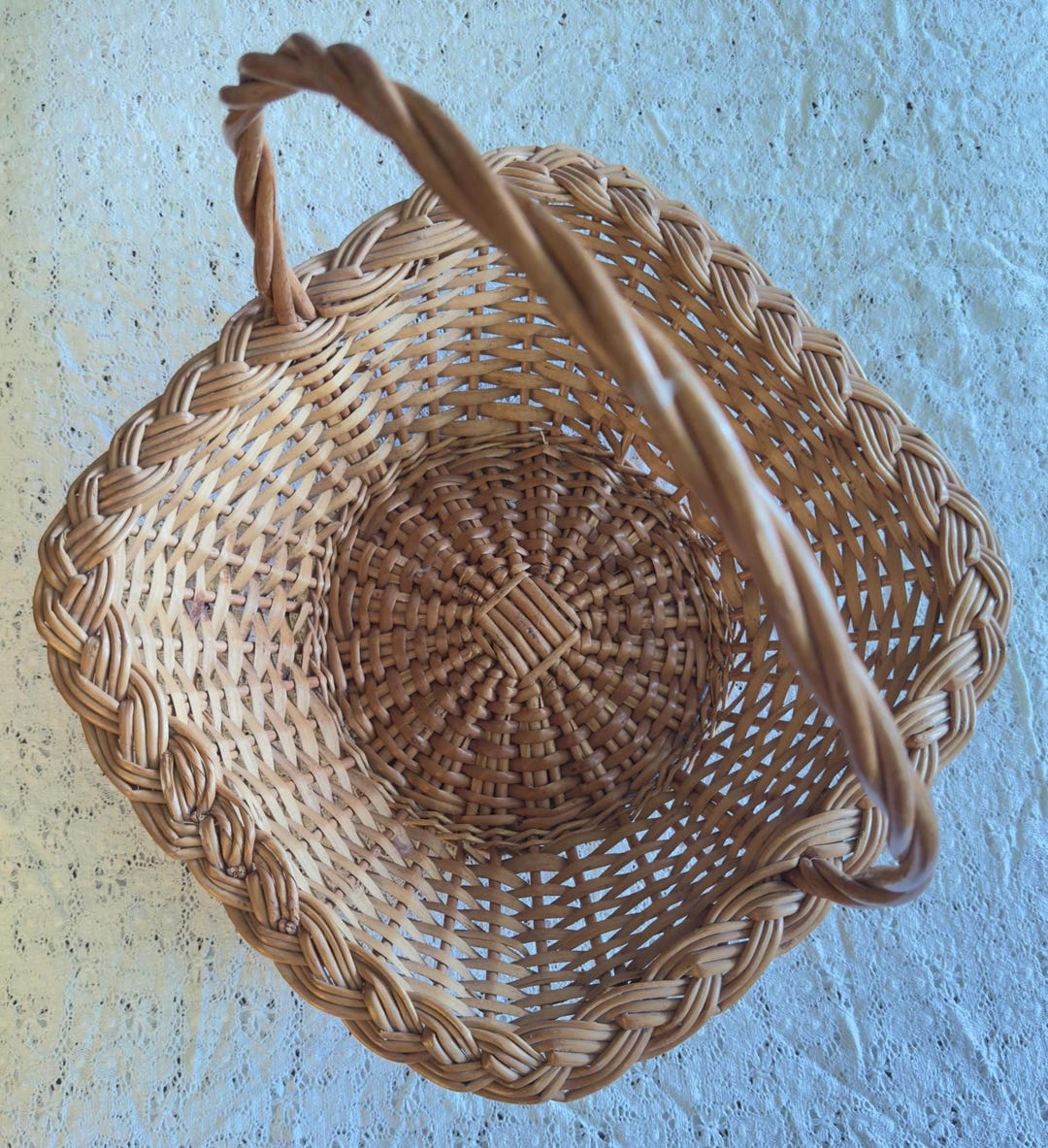 Vintage Woven Basket With Handle – Handmade in Madeira Portugal ...