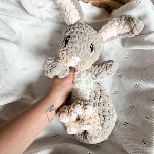 Brynn & Benny the Bunnies Crochet Pattern | LOW SEW Crochet Pattern ...