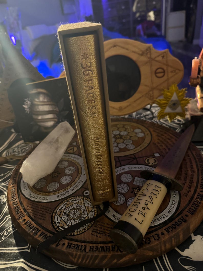 36 FACES the History, Astrology and Magic of the Decans by Austin ...