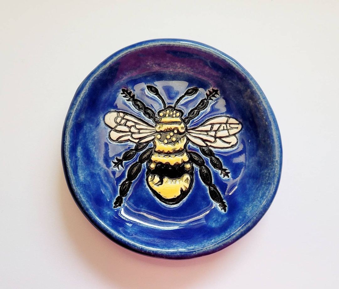 Cobalt Blue Bee Plate - Etsy