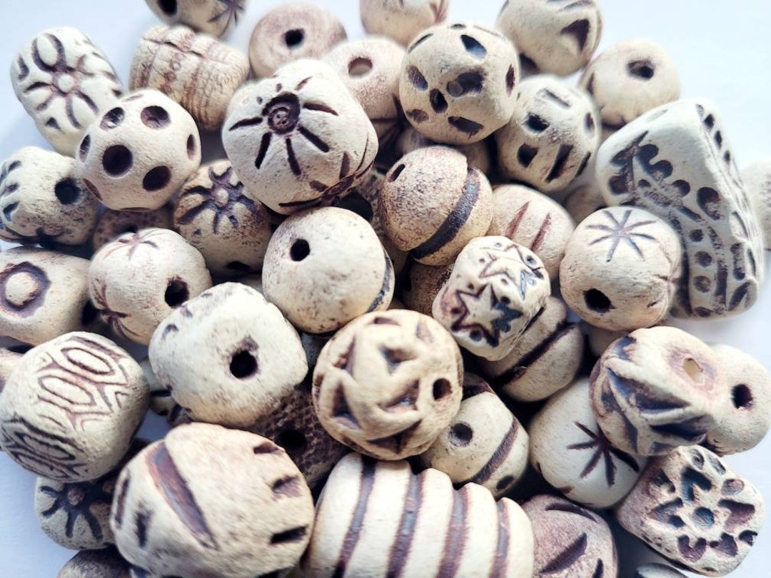 25 Small Textured Clay Beads - Etsy