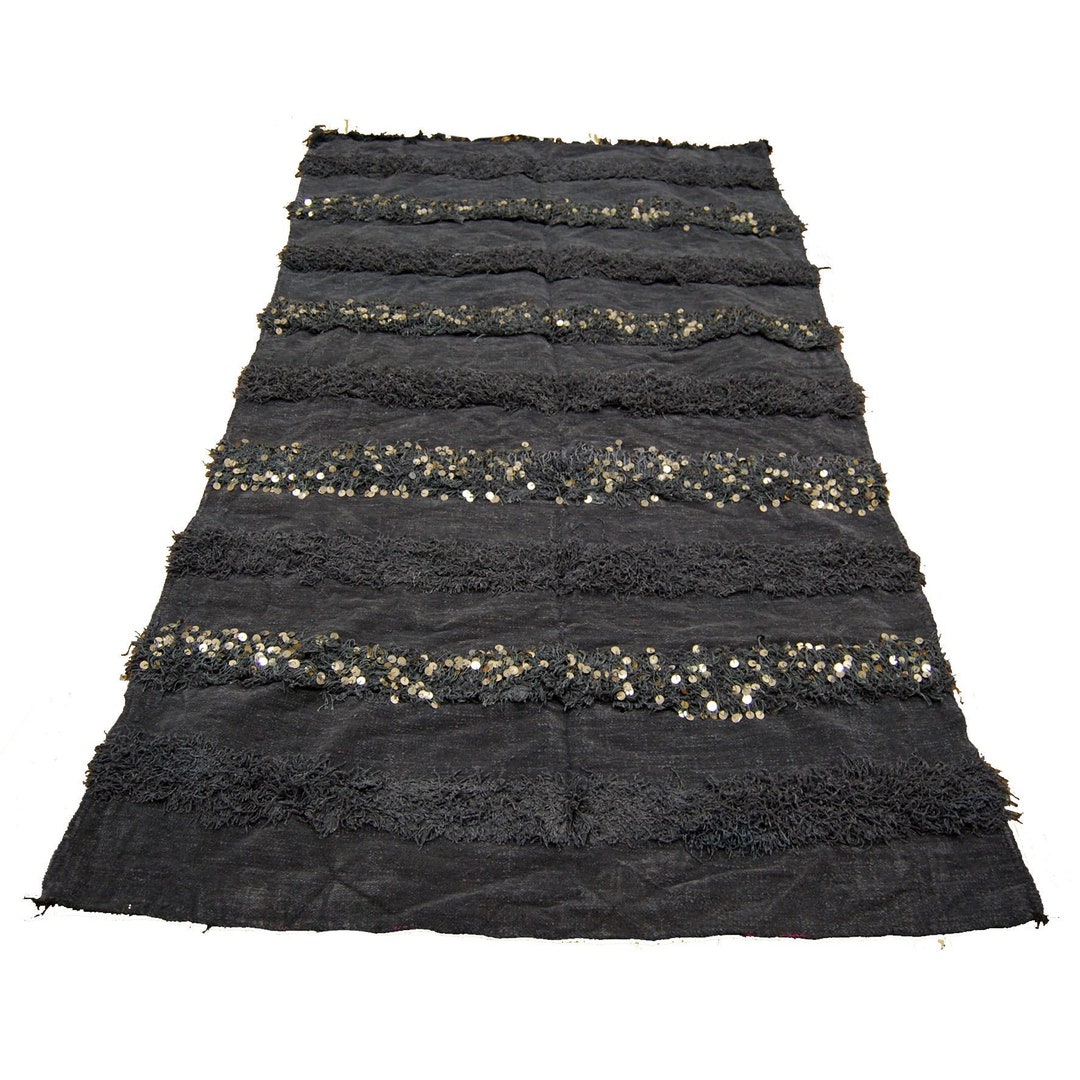 Moroccan Berber Cashmere Rug With Rattles Artisanal Treasure Woven With ...