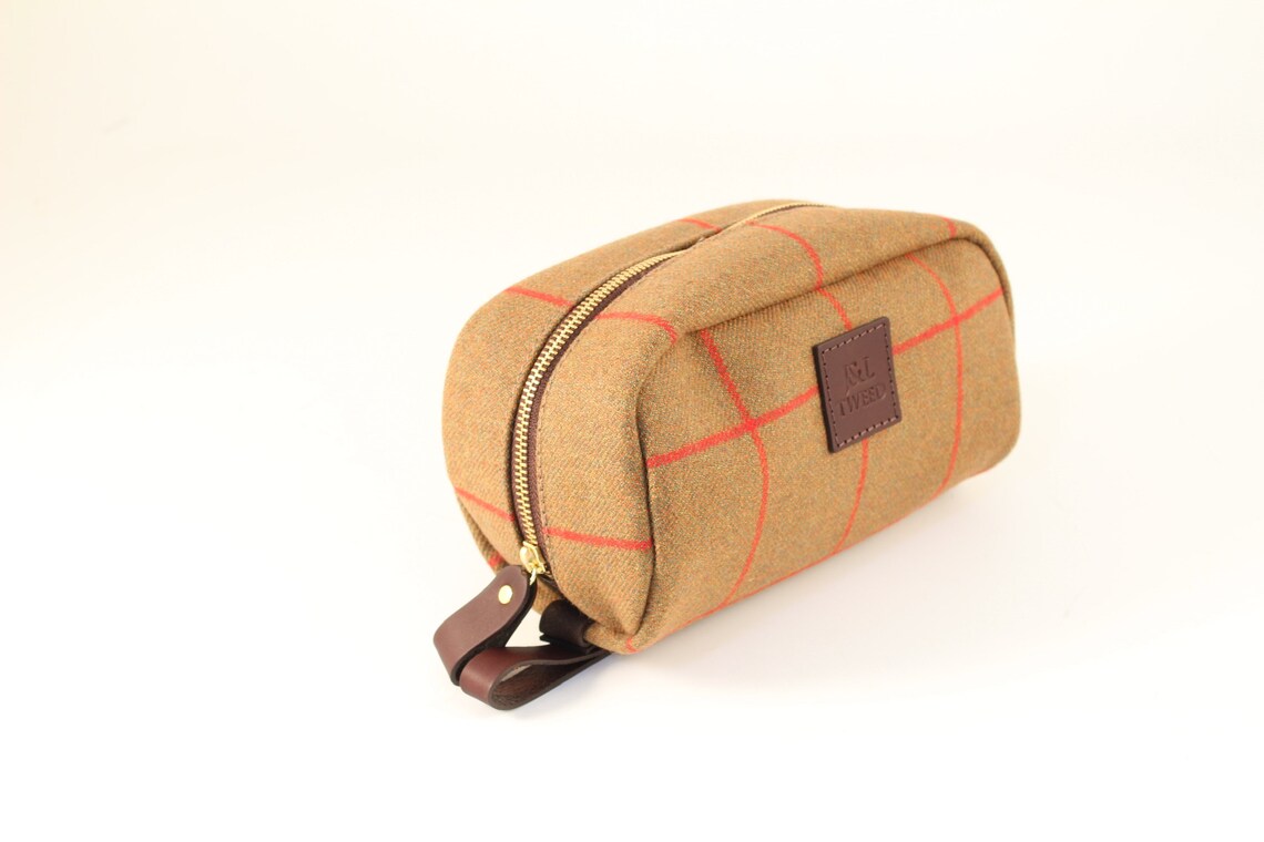 Tweed Norman Dopp Kit - Premium Wool Men's Wash Bag With Waterproof ...