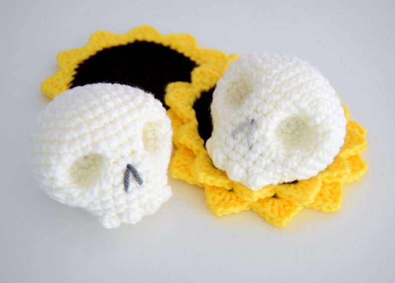 PDF CROCHET PATTERN Skull Amigurumi Human Bones Plushie - Etsy
