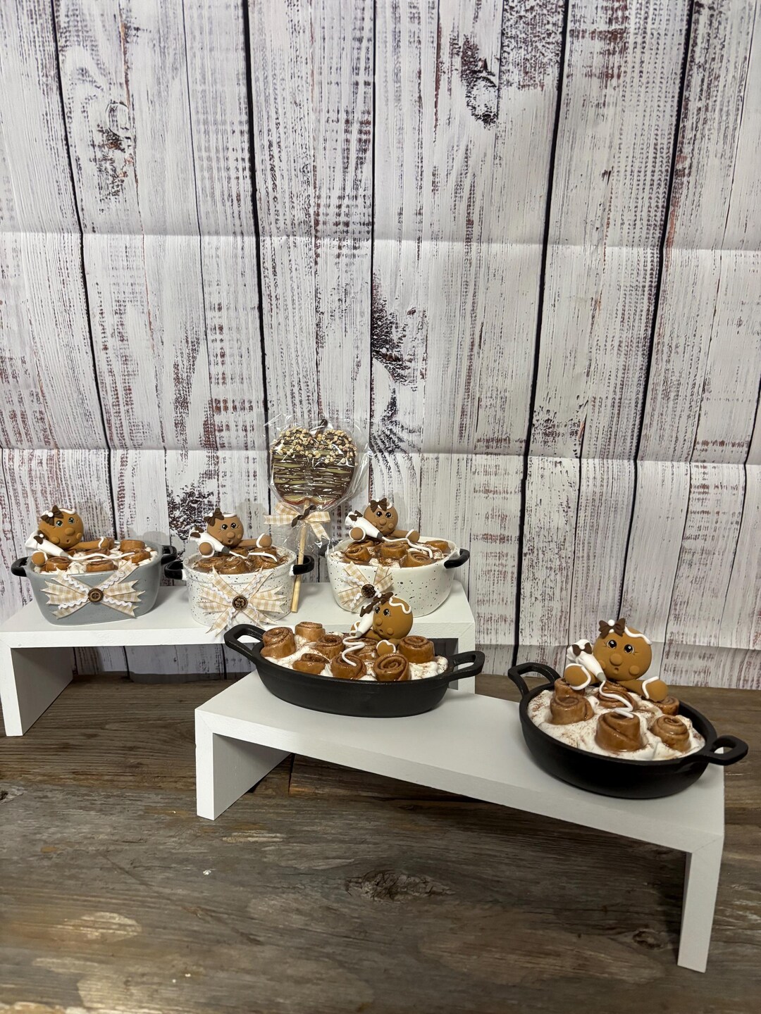 Fake Bake Cinnamon Rolls With Gingy - Etsy