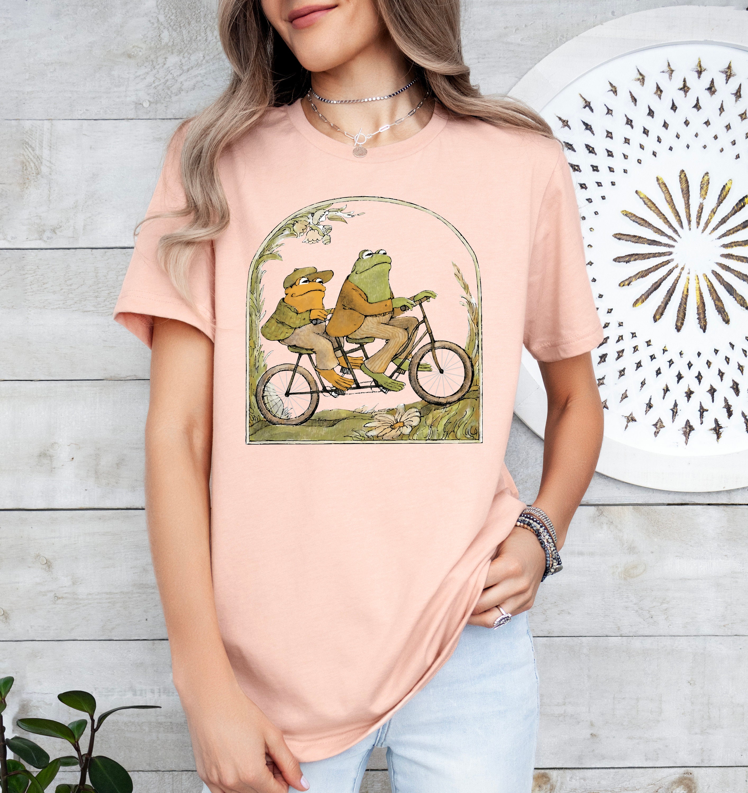 The Lovers Frog and Toad Sweatshirt, Frog and Toad T-shirt, Vintage ...