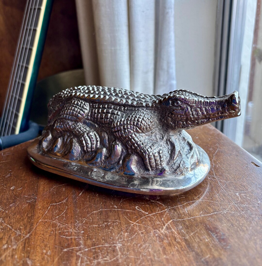 Metal Crocodile Paperweight/figurine (could Possibly Be an Alligator ...
