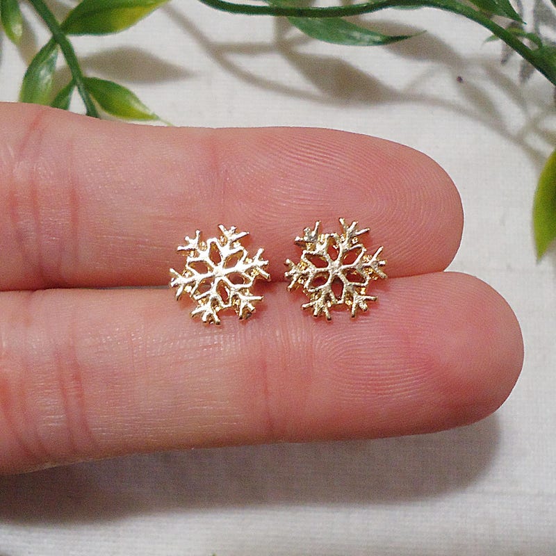 Snowflake Stud Earrings - Etsy