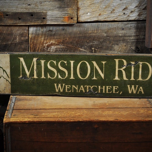 Custom Mountain Lodge Sign Rustic Hand Made Distressed Wood - Etsy