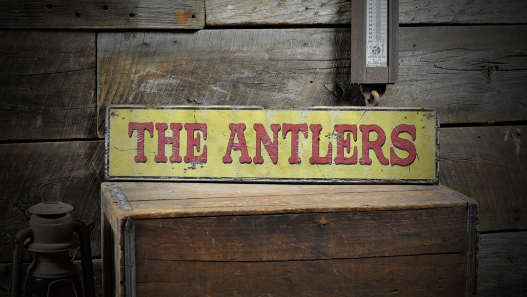 Custom Hunting Lodge or Cabin Sign - Rustic Hand Made Vintage Wooden ...