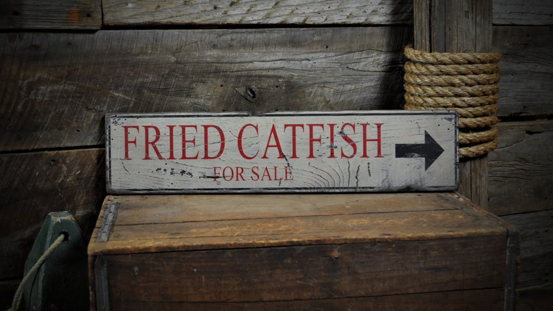 Fried Catfish for Sale Arrow Sign, Catfish Eating Decorations - Rustic ...