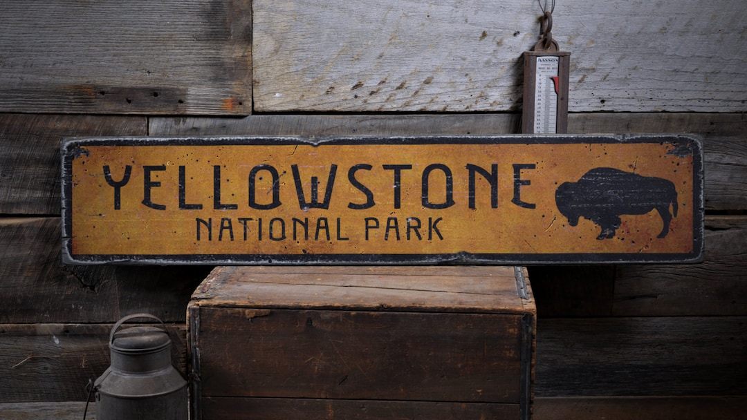 Buffalo Yellowstone National Park Wood Sign, Personalized Favorite Park ...