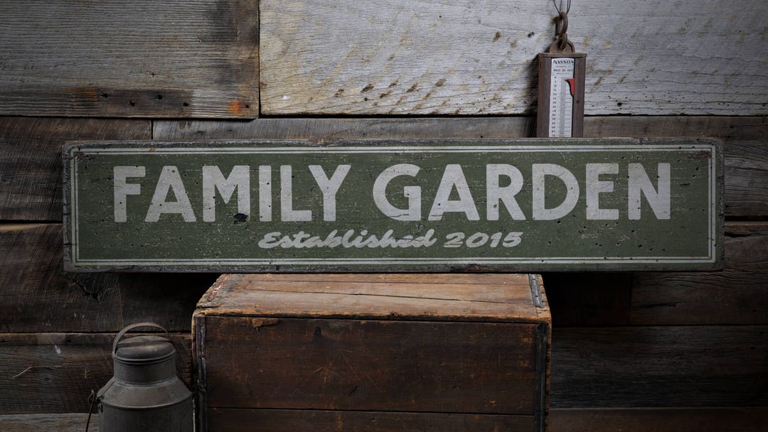Family Garden Decor, Family Garden Sign, Family Garden Gift, Garden Est ...