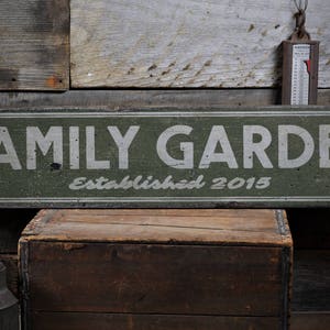 Family Garden Decor, Family Garden Sign, Family Garden Gift, Garden Est ...