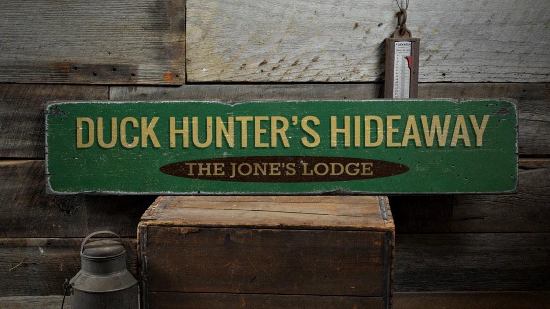 Duck Hunter's Hideaway Wood Sign, Custom Family Name Hunting Lodge Gift ...
