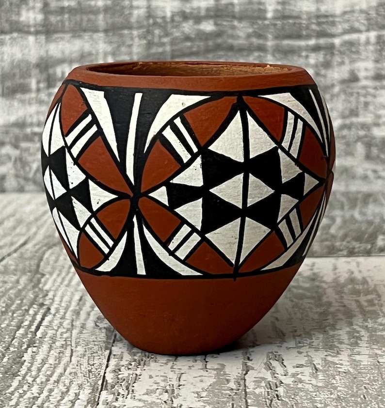 Vintage Native American Jemez Pottery Small Pot Jar 3" READ - Etsy