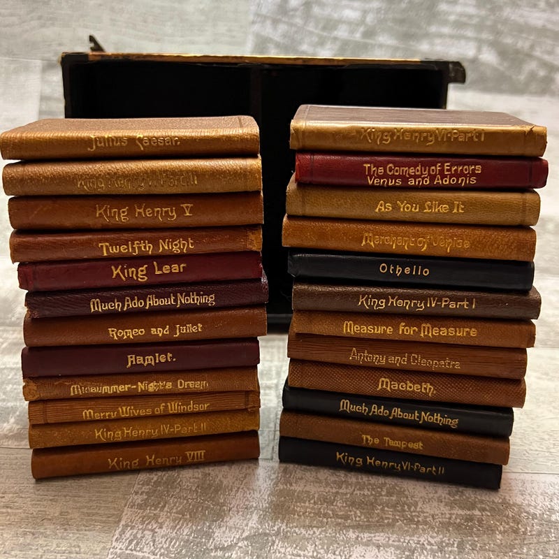 Small Vintage Books - Etsy