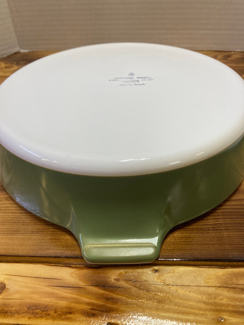 Vintage Corning Ware, Retro Avocado Green Casserole Dish With Lid - Etsy