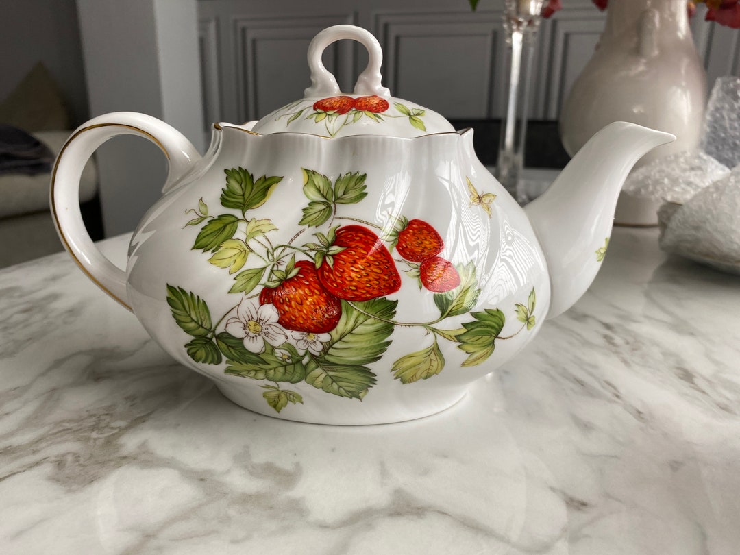 Ringtons Limited Virgins Strawberry Teapot - Etsy