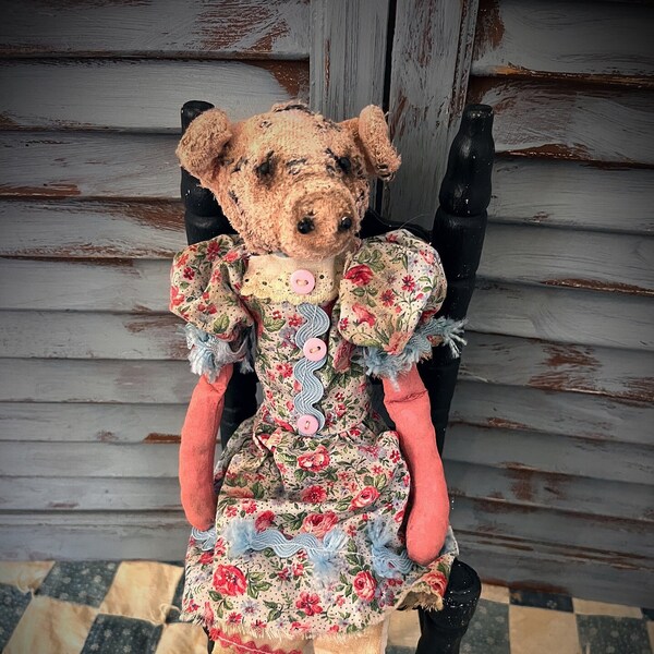 Primitive Pig - Etsy