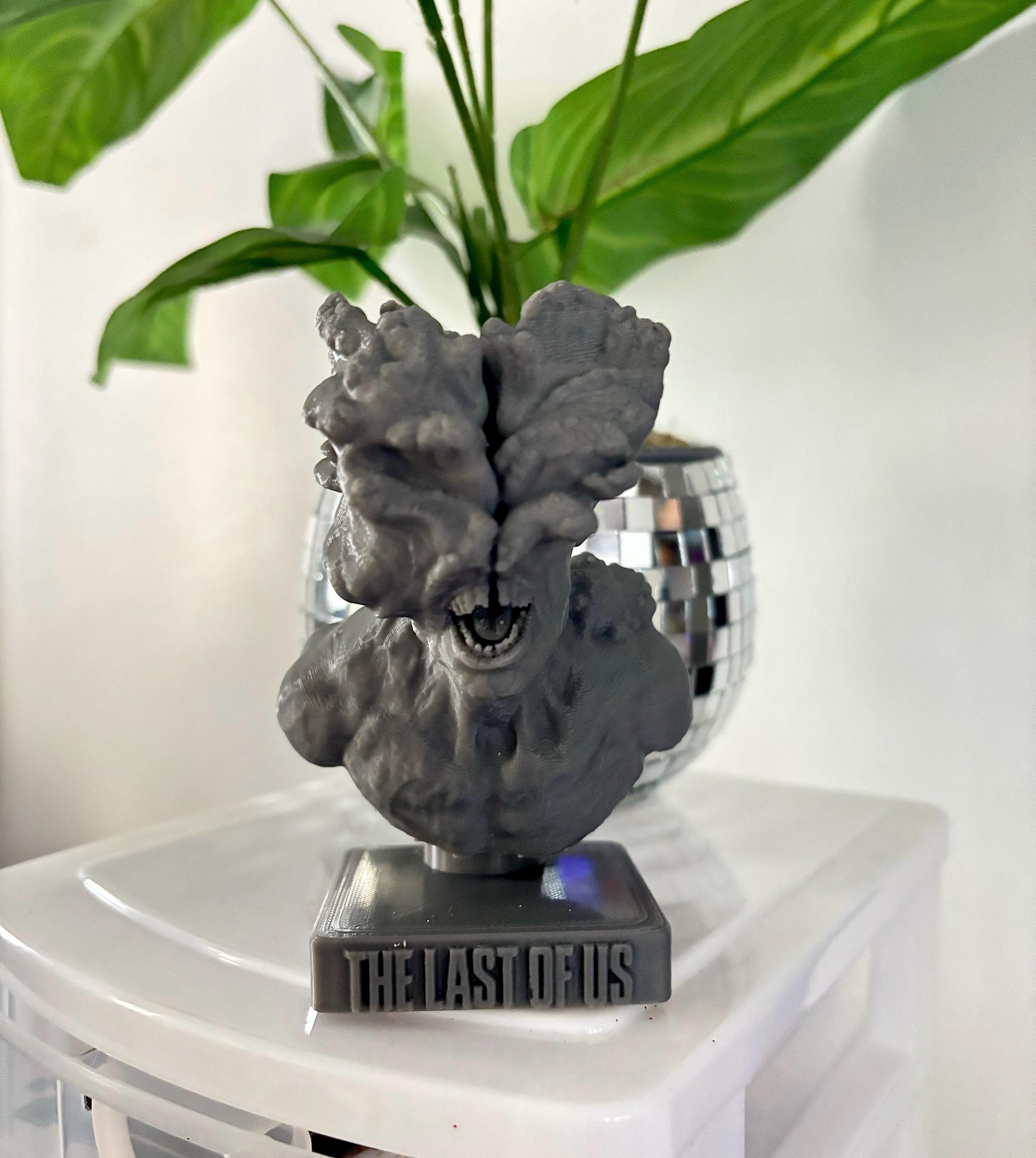 The Last of Us Clicker Bust Statue | 3D Printed | Hand-painted | TLOU ...
