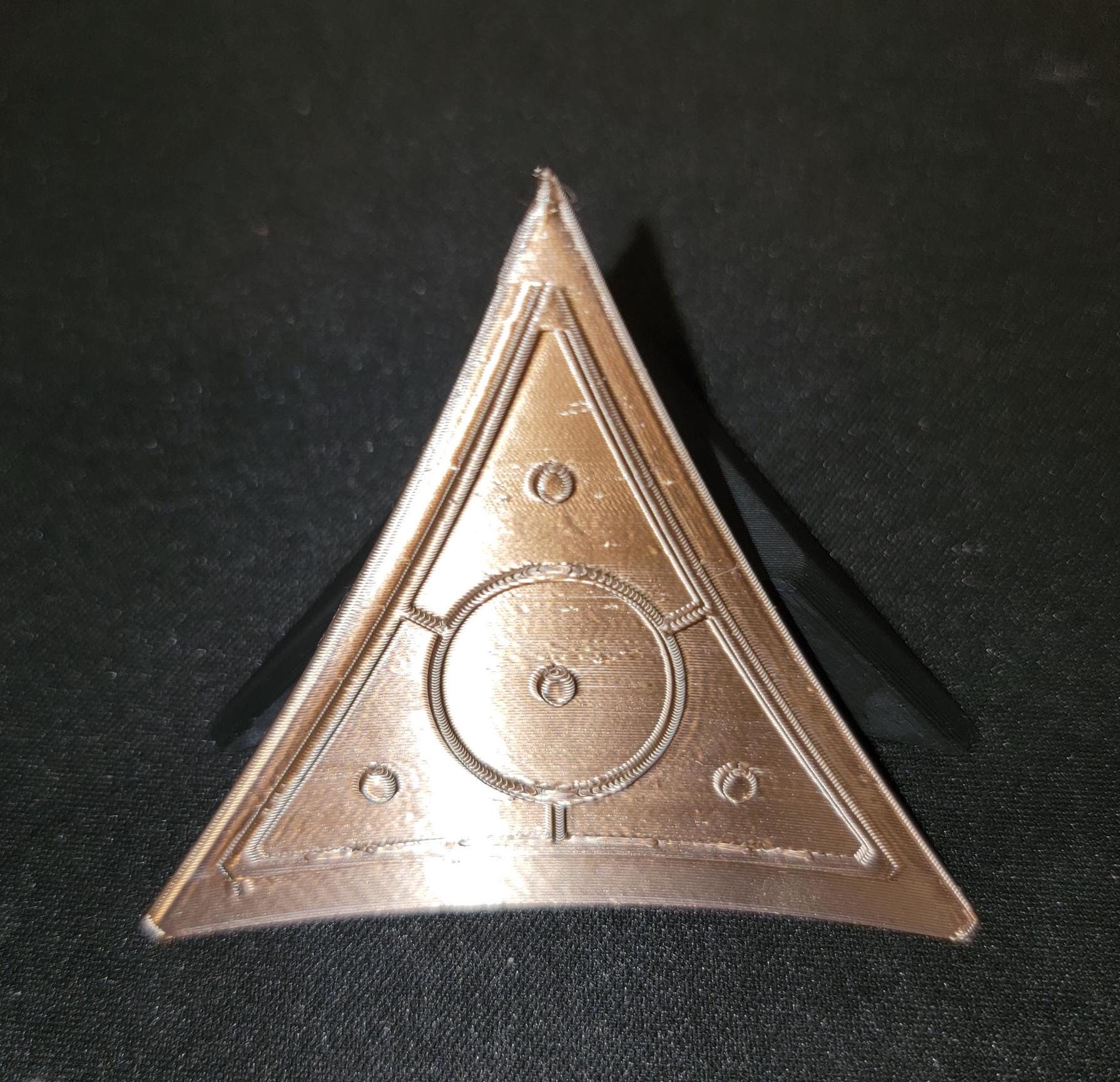 Classic Antique-style Corner Dust Covers - Add Vintage Elegance and ...