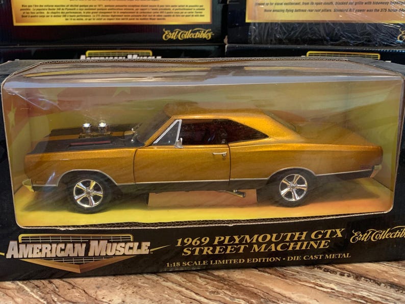 1969 Plymouth GTX 426 Hemi Street Machine Gold/black 1/18 LE ERTL Item ...