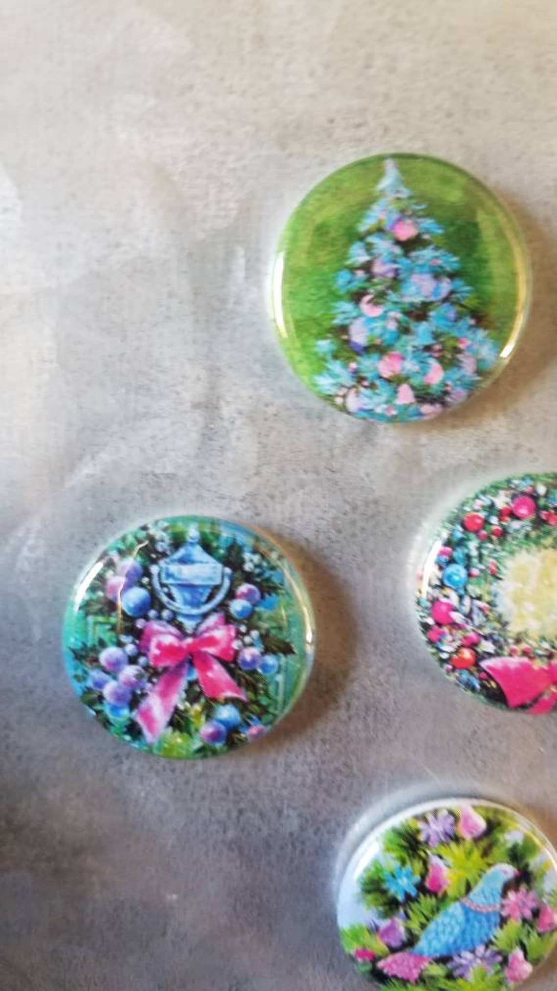 Set of 6 Mini Christmas Magnets Vintage Theme - Etsy