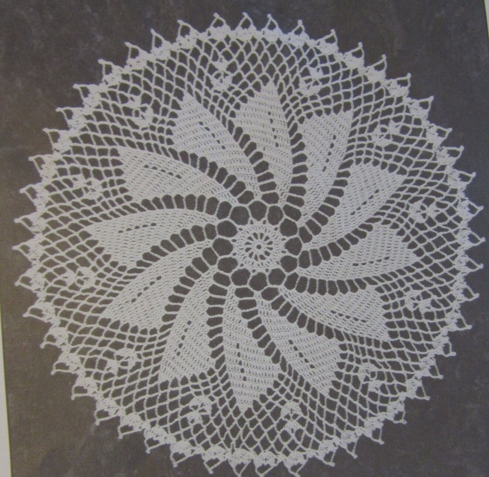 Pinwheel Cotton Doily Pattern, Crochet DIY Doilies, 16 Whirligig, PDF ...
