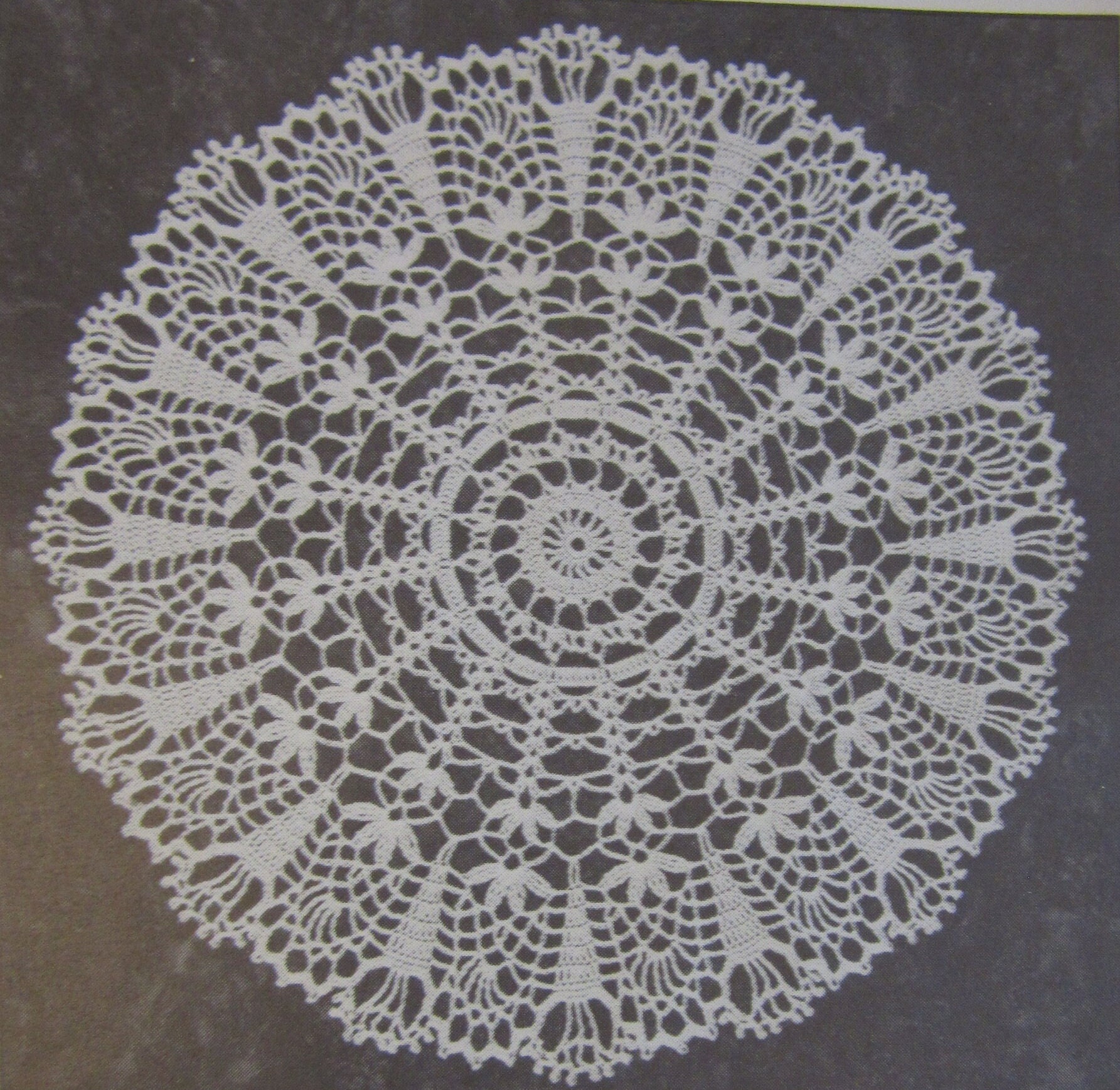 Vintage Cotton Doily Pattern, Thistle Design, Crochet Victorian Circle ...