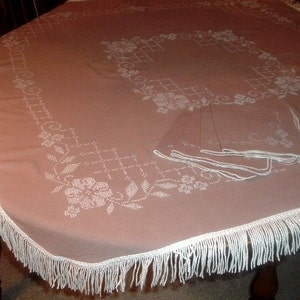 VINTAGE TABLECLOTH SET Swiss Chocolate Brown Cream Crosstitch Fringed ...