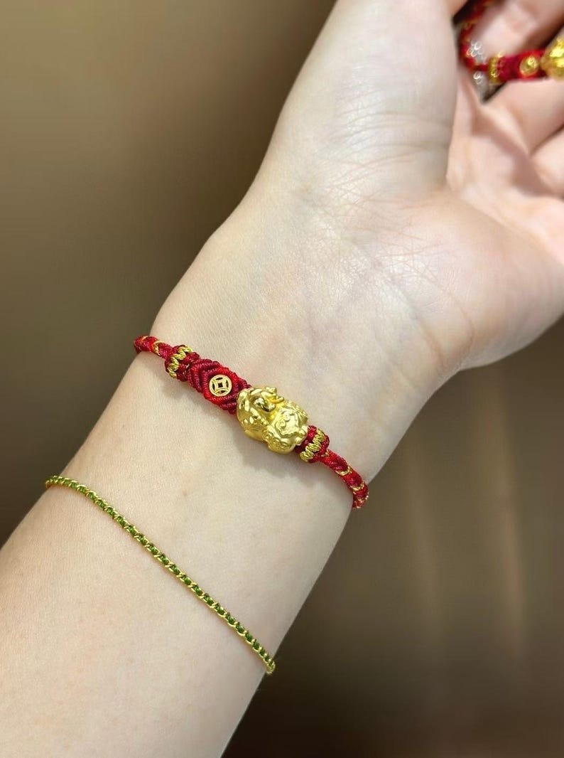 999 24K Gold Pi Xiu 貔貅 Good Luck Red Rope Bracelet, Red Lucky Bracelet ...