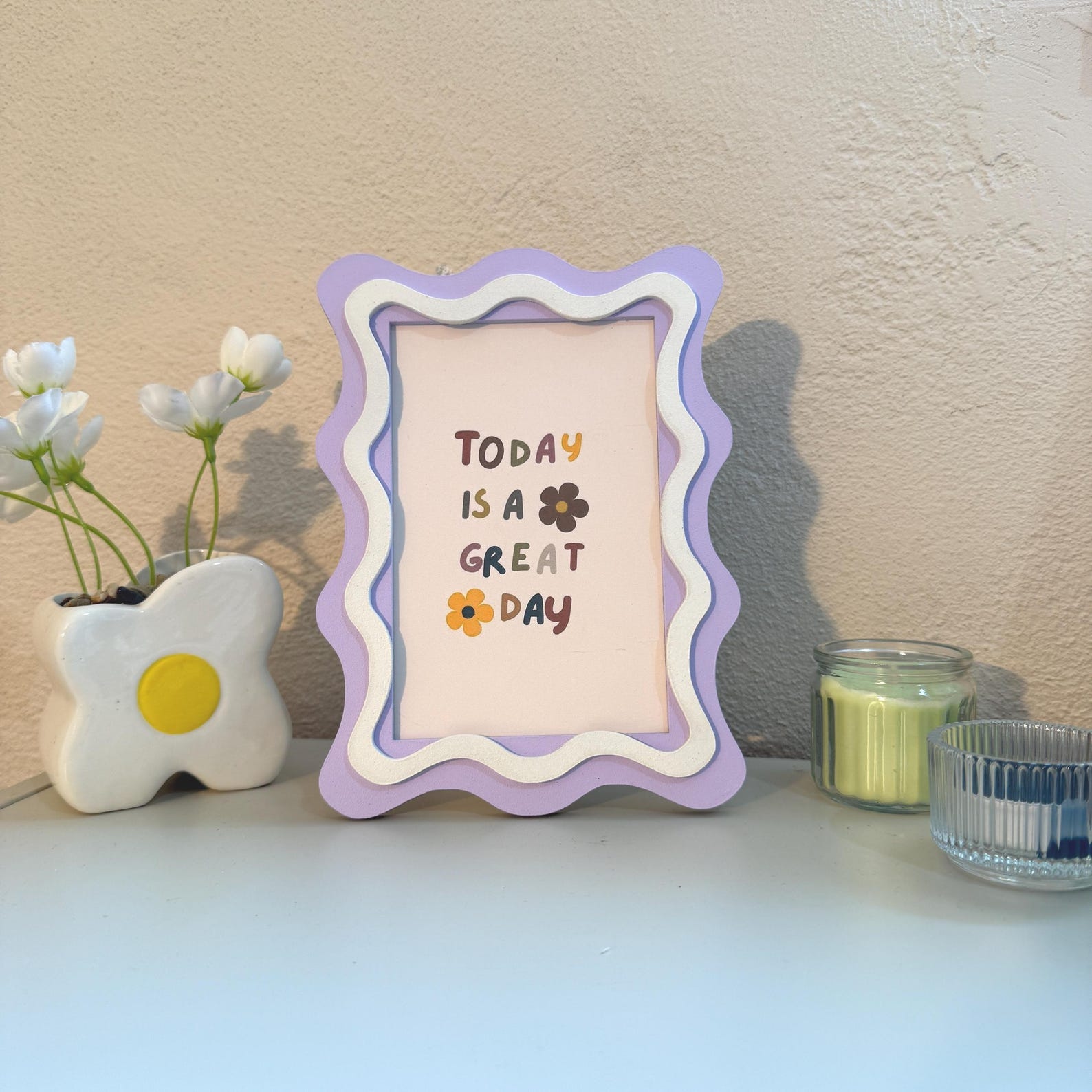 Handmade Wavy Picture Frame, 4x6 Pastel Photo Frame, Colorful Retro ...