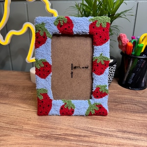 Handmade Punch Needle Picture Frame | Home Decor | 4x6 Picture Frame ...