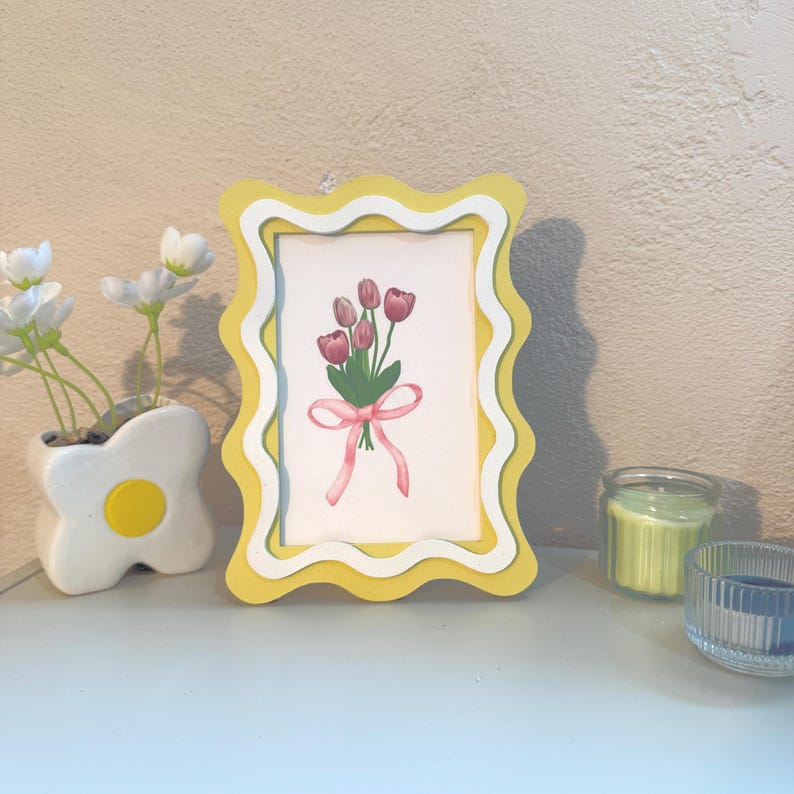 Handmade Wavy Picture Frame, 4x6 Pastel Photo Frame, Colorful Retro ...