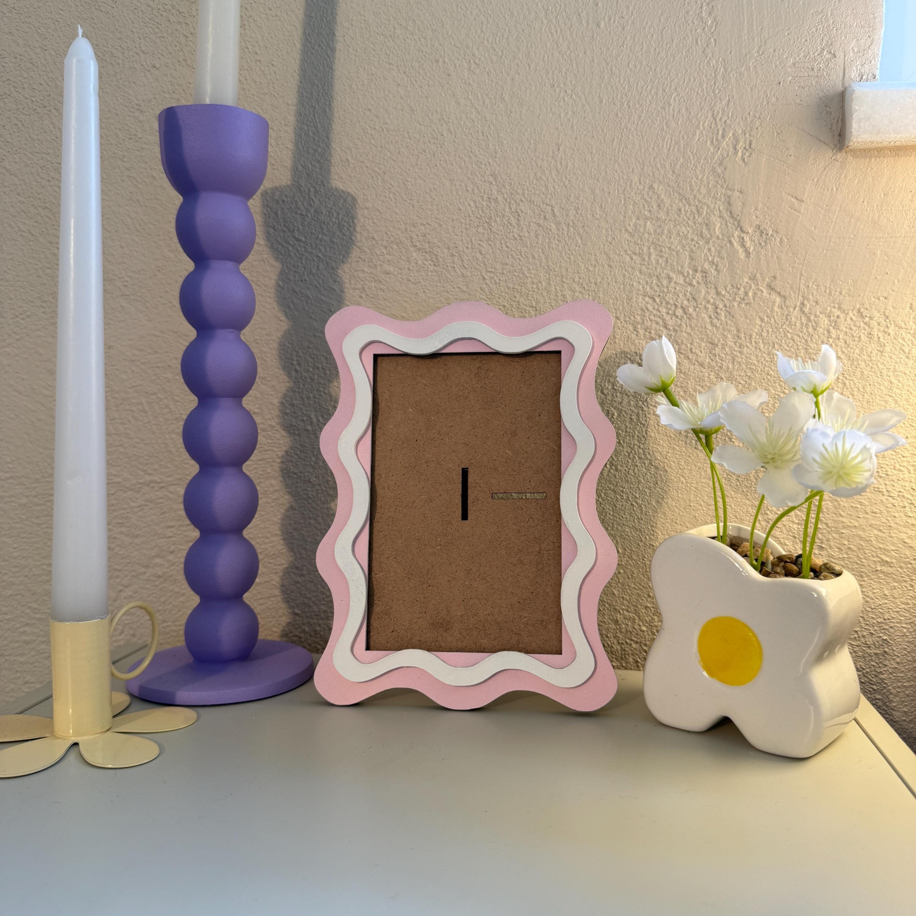 Handmade Wavy Picture Frame, 4x6 Pastel Photo Frame, Colorful Retro ...
