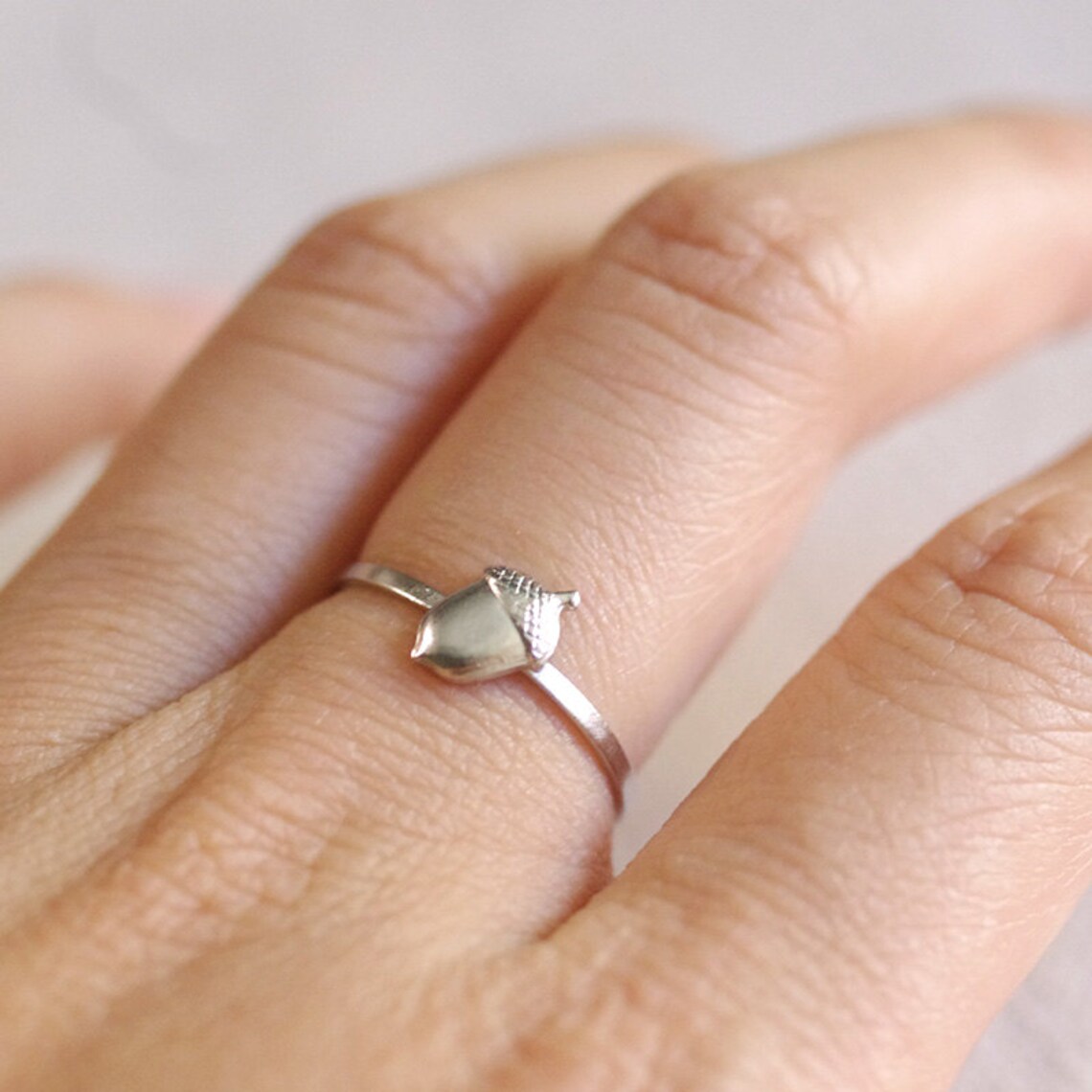 Woodland Acorn Ring // Silver or Gold Filled . Silver Acorn - Etsy