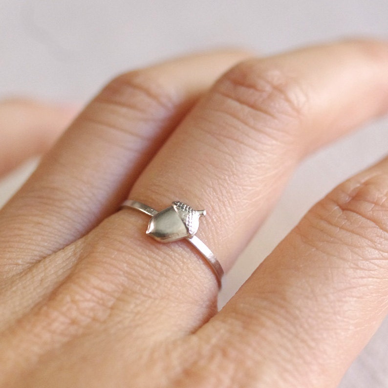 Woodland Acorn Ring // Silver or Gold Filled . Silver Acorn Ring . Gold ...