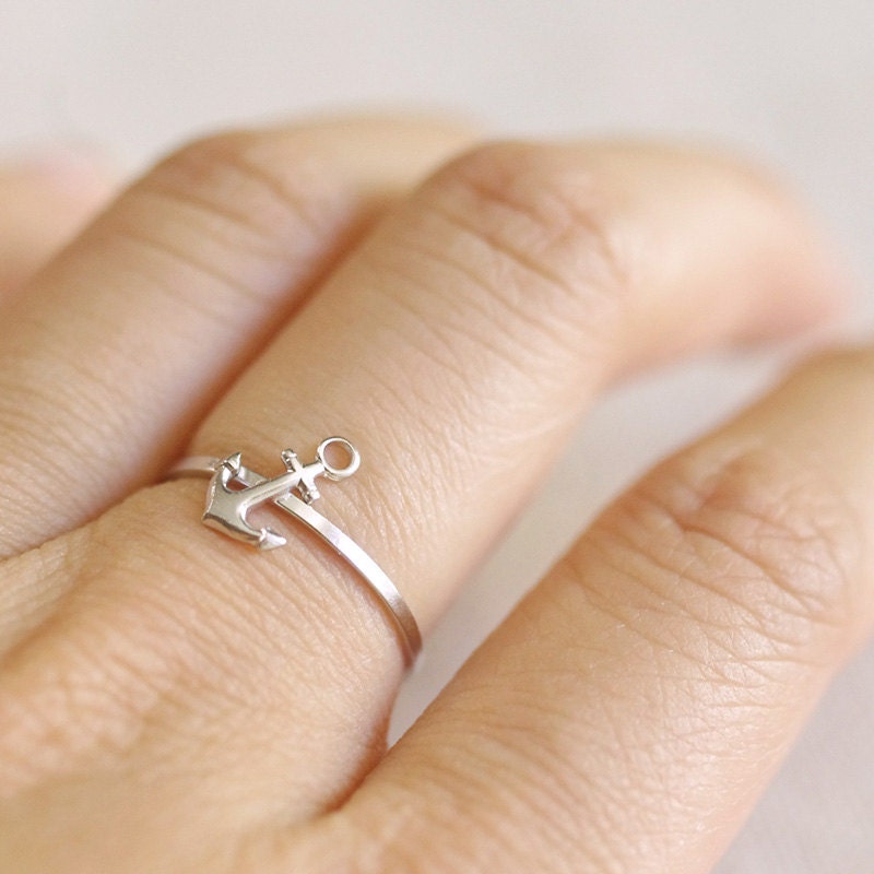 Anchor Stacking Ring // Silver or Gold . Stackable Anchor Ring - Etsy