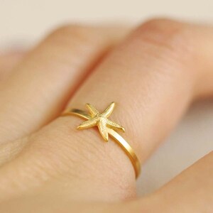 Starfish Stacking Ring // Gold or Silver Starfish Ring . Stackable Starfish Ring Stack. Star ...